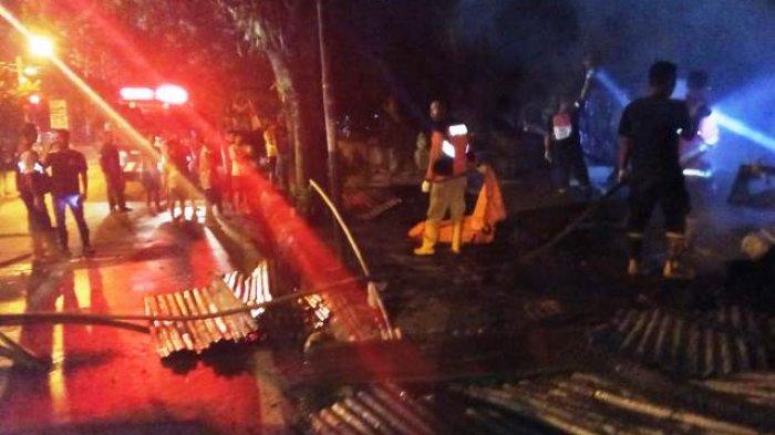 Kebakaran Kios Handphone di Purbalingga, 2 Penghuninya, Ibu dan Anak Tewas - Tribunjateng.com