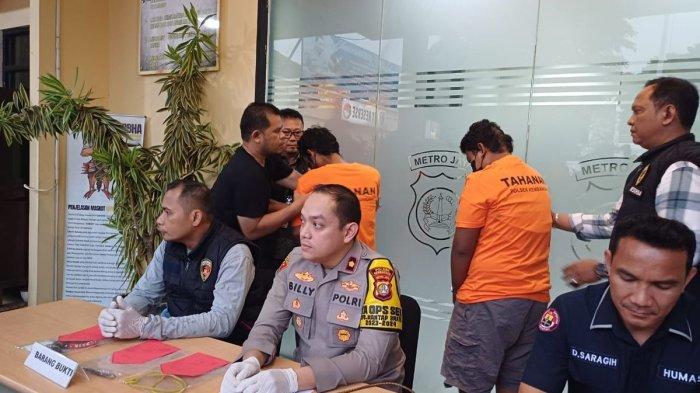 Alasan 2 Pria Merampok Taksi Online Karena Terlilit Pinjol, Kini Malah ...