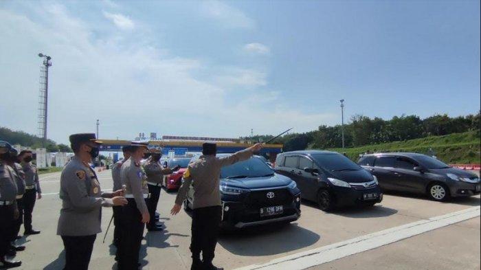 Ditlantas Polda Jateng Lakukan One Way Lokal Tergantung Kapasitas Lonjakan Arus dari Jakarta ...