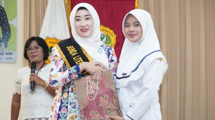 Inggit Bincang Santai dengan Mahasiswa Kesehatan, Ini yang Dibahas - Tribunjateng.com