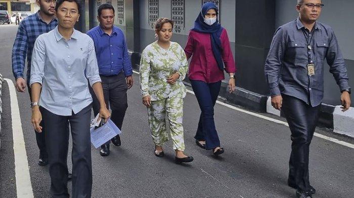 Lina Mukherje Resmi Jadi Tersangka Kasus Penistaan Agama, Tidak Ditahan Karena Punya Sakit Mag ...