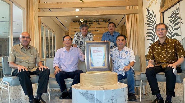 Nojorono Kudus Raih Penghargaan Indonesia Best Business Transformation Award 2022 - Tribunjateng.com