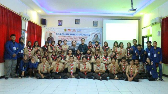 Antusiasme Murid SMAN 10 Semarang Ikuti Pelatihan Public Speaking oleh ...