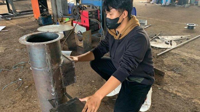Mahasiswa Unsoed Buat Inovasi Cerobong Asap Pereduksi Gas CO2 ...