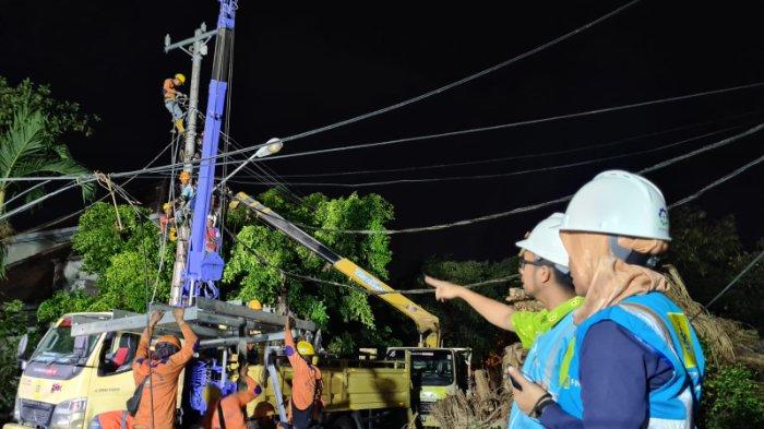 CUACA EKSTREM SURAKARTA PLN UTAMAKAN KESELAMATAN WARGA DAN PEMULIHAN ...