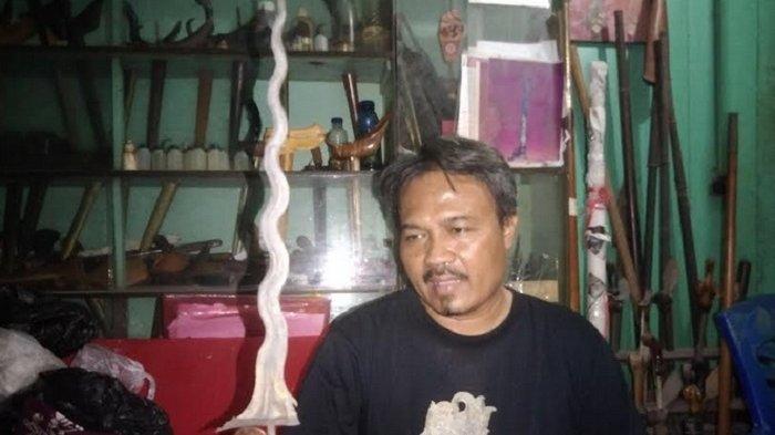 Awal Bulan Sura Ndaru Telah Mendapat Order 50 Pusaka Untuk Dijamas Di ...