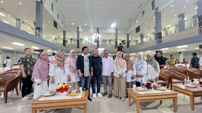 Ngopi Ngapak Goes To Campus, FEB UMP & BI Sajikan Talkshow Inspiratif dengan Prof Rhenald Kasali ...