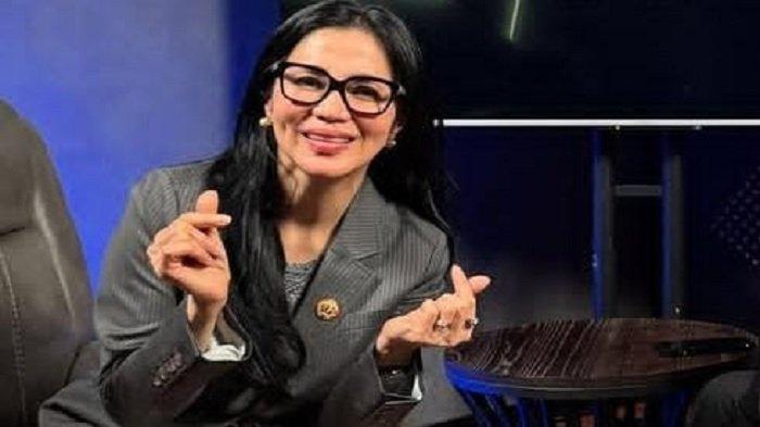 Sosok Novita Thandry, Viral di Media Sosial Threads - Tribunjateng.com