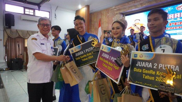 Umumkan Pemenang Duta Genre Kota Tegal 2024, Dadang Somantri Beri Tugas Ini - Tribunjateng.com