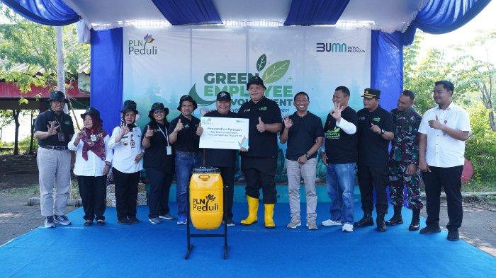 PLN Group Jateng Gelar Aksi Bersih Pantai Peringati Hari Lingkungan Hidup Sedunia - Tribunjateng.com