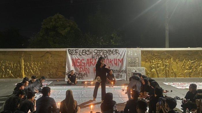 PC PMII Tegal Gelar Refleksi September Hitam di Monumen GBN Slawi ...