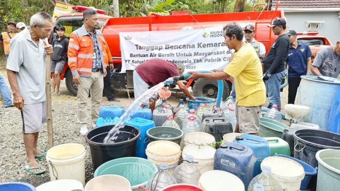 SBI Siapkan 70 Tangki Air Bersih Bantu Masyarakat Cilacap yang Alami Kekeringan - Tribunjateng.com