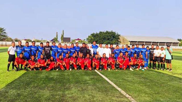 Serunya Fun Match Persipa Pati Legend Vs Timnas Legend, Hadiah Gede ...