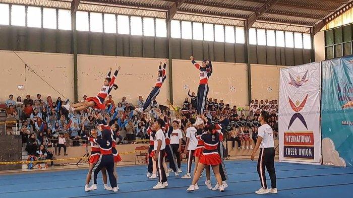 Mbak Ita Beri Ruang Cheerleading Untuk Latih Kreativitas Anak di ... Mbak Ita Beri Ruang Cheerleading Untuk Latih Kreativitas Anak di ...