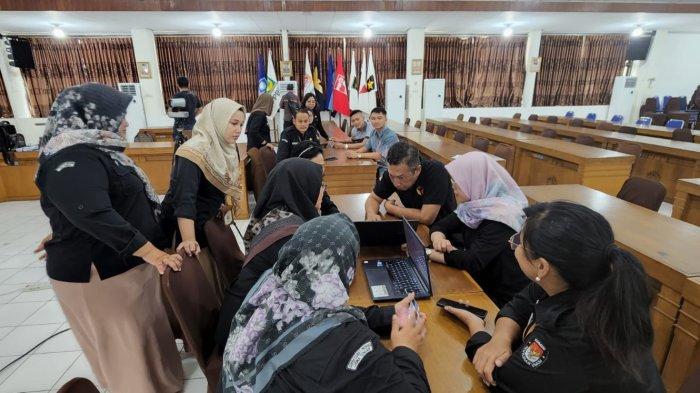 KPU Tutup Tahapan Penerimaan Dokumen Syarat Dukungan Calon Perseorangan Pilgub Jateng ...