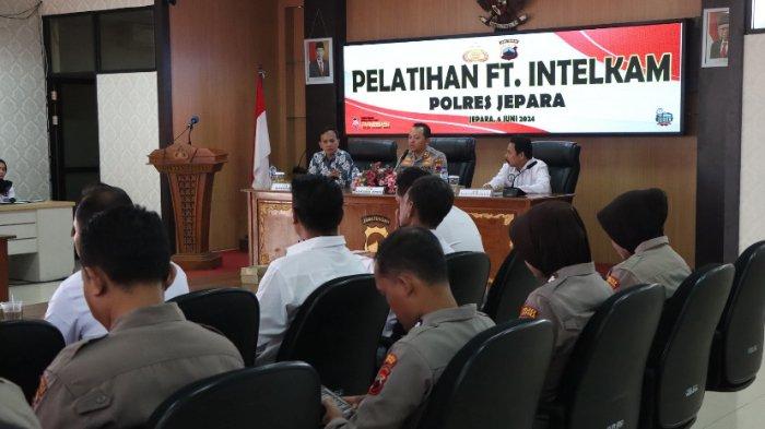 Polres Jepara Beri Pelatihan Penting untuk Tingkatkan Profesionalisme ...