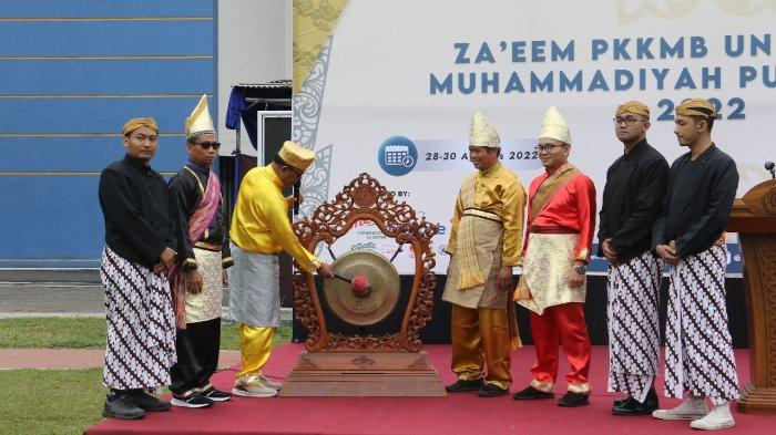 PKKMB UMP, Presiden Mahasiswa: Jangan Tuli Jeritan Rakyat ...