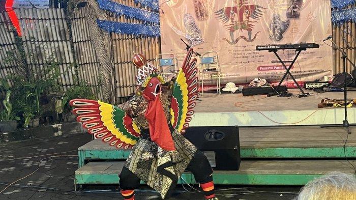 Merayakan Harkitnas Lewat Pameran “Sayap-Sayap Garuda” di Bentara ...