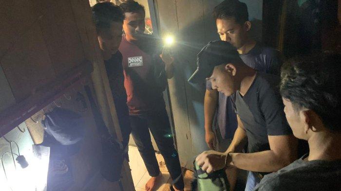 Pemuda Kendal Ditangkap Polisi dengan Ribuan Obat Terlarang Siap Edar di Rumahnya - Tribunjateng.com