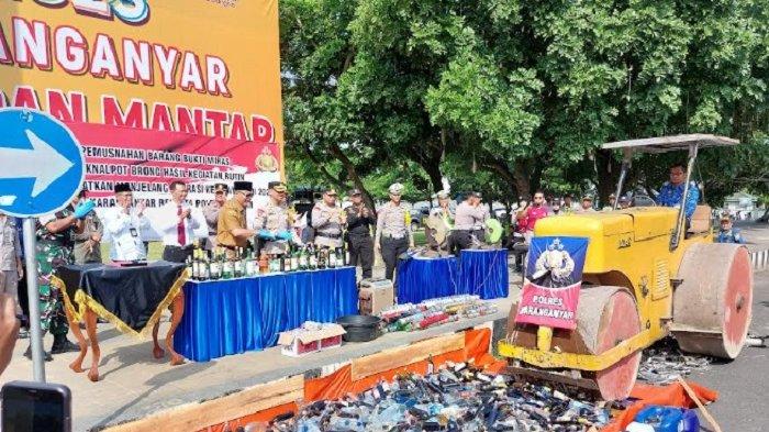 Hasil Cipta Kondisi di Karanganyar Jelang Lebaran, Ratusan Botol Miras ...