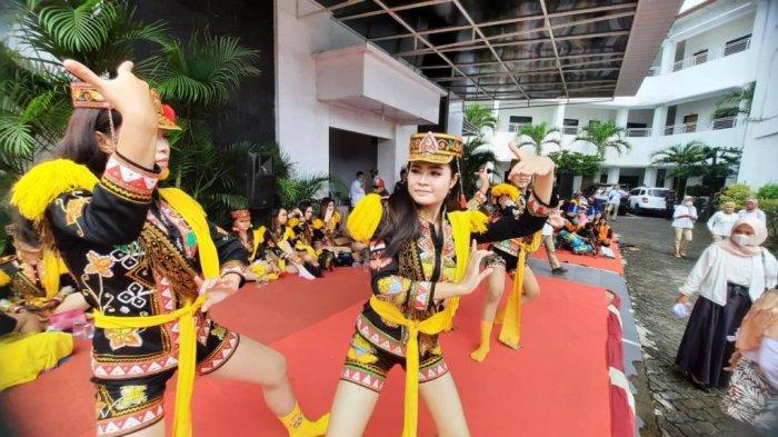 Mengenal Seni Tari Ndolalak, Warisan Budaya Purworejo Yang Pernah Jadi ...