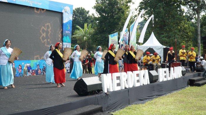 Tiga Kelompok Etnis UKSW Ikut Meriahkan Festival Merdeka Belajar 2024 - Tribunjateng.com