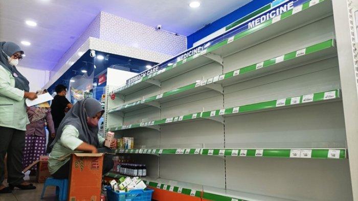 Kimia Farma Kudus Kosongkan Beragam Obat Jenis Sirup Dari Etalase