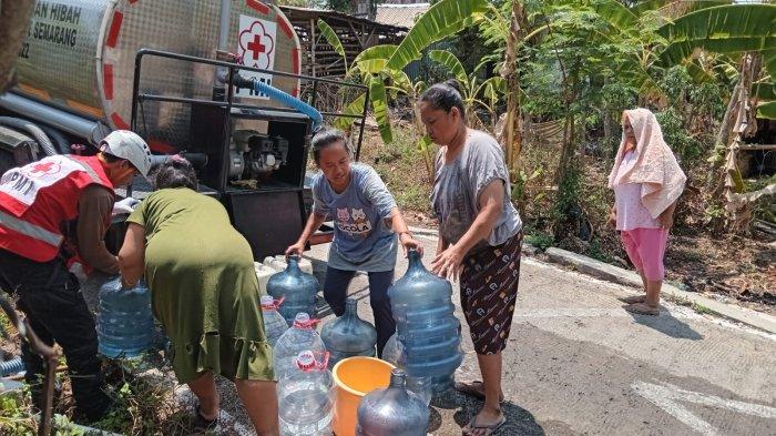 Pemerintah Kota Semarang Masih Rutin Distribusikan Air Bersih ke Wilayah Terdampak Kekeringan ...