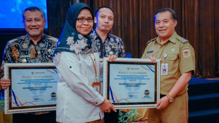 Pertahankan Predikat Zona Hijau, Pemkab Wonosobo Raih Penghargaan Standar Pelayanan Publik ...