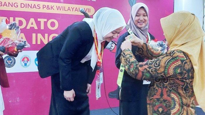 Dyna Syarifa Wakil Jateng Sumbang Medali Emas Lomba Pidato Bahasa ...