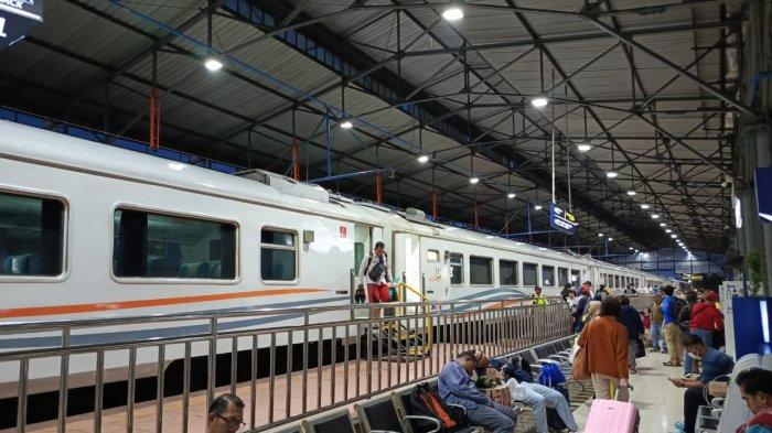 ISI Tas Penumpang yang Tertinggal di Stasiun Tawang, Ada Emas Batangan Uang Asing, Total Rp 510 ...