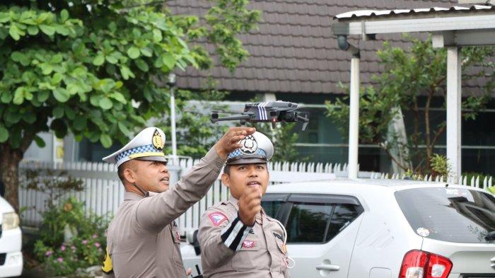Tilang Elektronik Era Digital, Satlantas Polresta Banyumas Terapkan ETLE Drone - Tribunjateng.com