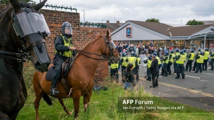 Penikaman Massal Picu Kerusuhan Besar di Inggris, Ini Sosok Pelakunya ...