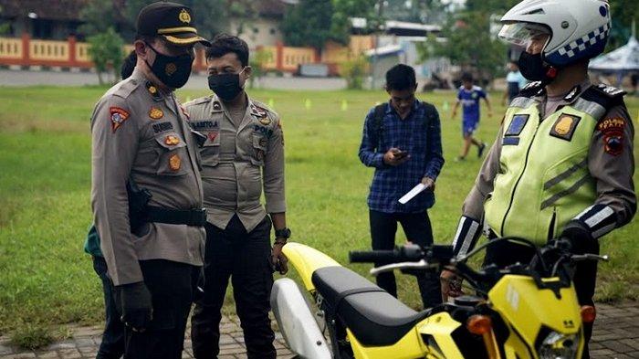 Puluhan Pengendara Motor Berknalpot Brong di Pati Ditilang Polisi - Tribunjateng.com