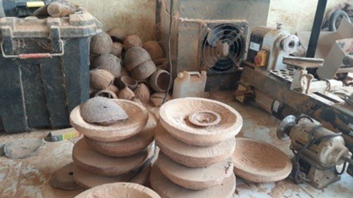 UMP Dampingi Kelompok Pengrajin untuk Pemasaran Kreatif Cococraft ...