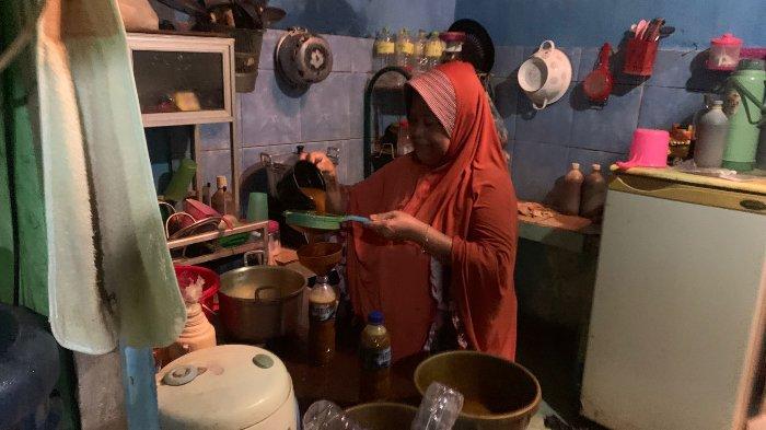 Menengok Pembuatan dan Khasiat Jamu Tradisional 'Mbah Jamu' di ...