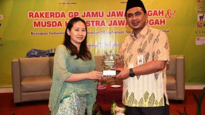 Obat Herbal Indonesia Sudah Dikenal di Luar Negeri, Wagub Jateng Taj ...