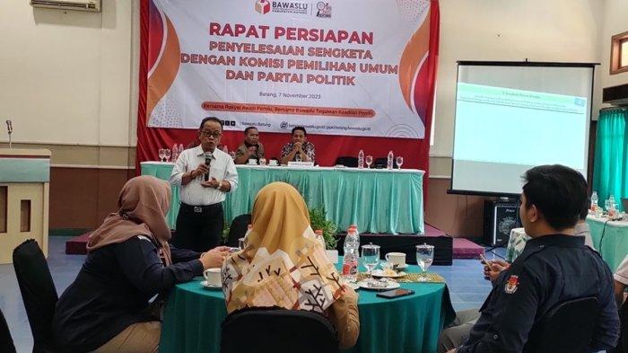 Bawaslu Batang Siap Hadapi Sengketa Usai Penetapan DCT Pileg 2024 ... Bawaslu Batang Siap Hadapi Sengketa Usai Penetapan DCT Pileg 2024 ...