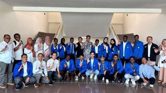 Gelombang Pertama UMP Terima 16 Mahasiswa Internasional - Tribunjateng.com