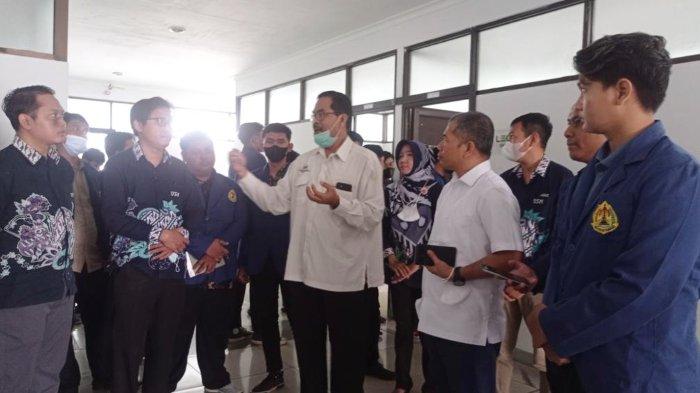 Peneliti USM Lakukan Kunjungan Lapangan ke PUI Baterai Lithium UNS ...