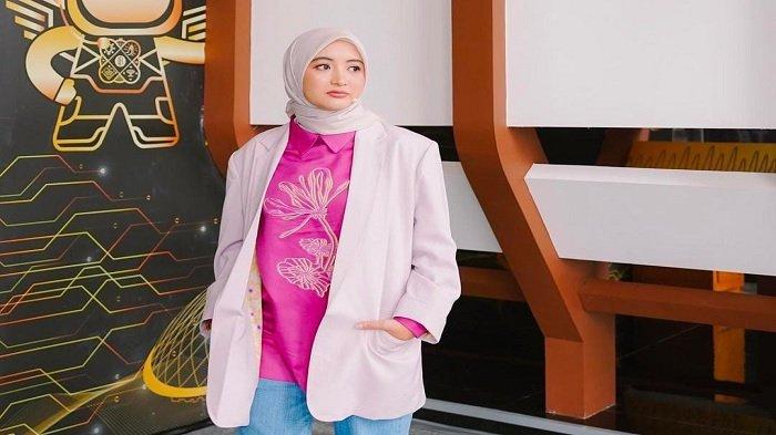 Rental PS Miliknya Kemalingan Tuyul, Arafah Rianti Unggah Video Rekaman ...