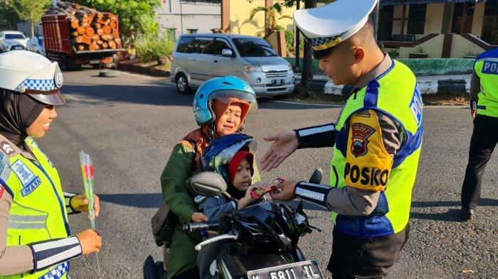 Polres Jepara Lakukan Sosialisasi Tertib Lalu Lintas, Sukseskan Ops Patuh Candi 2024 ...