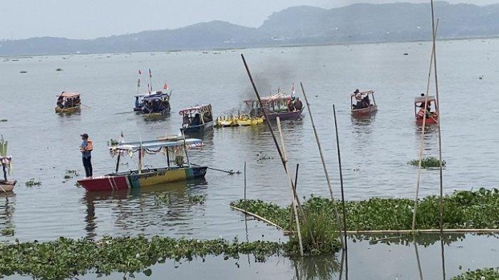 Rawa Pening Performing Art & Festival Kabupaten Semarang Diwarnai ...