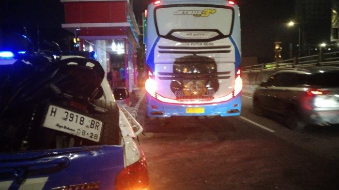 Kronologi Pengendara Motor Alya Rahmadina Tewas Terlindas Bus di Fly ...