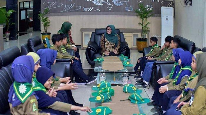 13 Siswa SD Bumimu Adiwerna Ikuti Program Pertukaran Budaya ke Malaysia ...