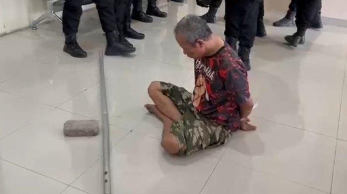 Detik-Detik Penangkapan Perusak Gedung Balaikota Solo: Sosok Jumadi Santai Duduk di Sofa ...