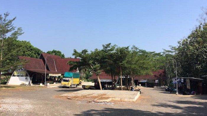 Souvenir Shop Cepoko Semarang Butuh Perhatian, Hasanudin : Warga Harap ...