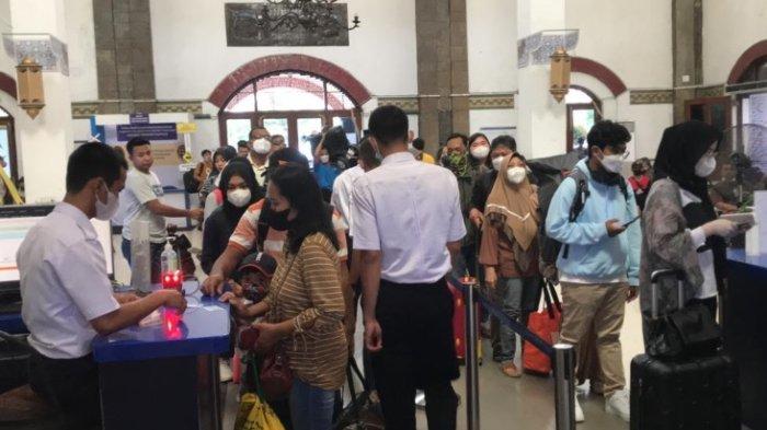 124 Ribu Penumpang Terlayani Selama Libur Panjang di Stasiun Daop 4 Semarang - Tribunjateng.com