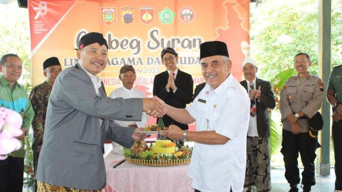 Mengenal Tradisi Grebeg Suran di Wonosobo, Jadi Sarana Perekat Antar ...