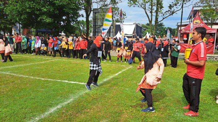 Permainan Gobag Sodor Meriahkan Hari Jadi ke-452 Kabupaten Banyumas ...